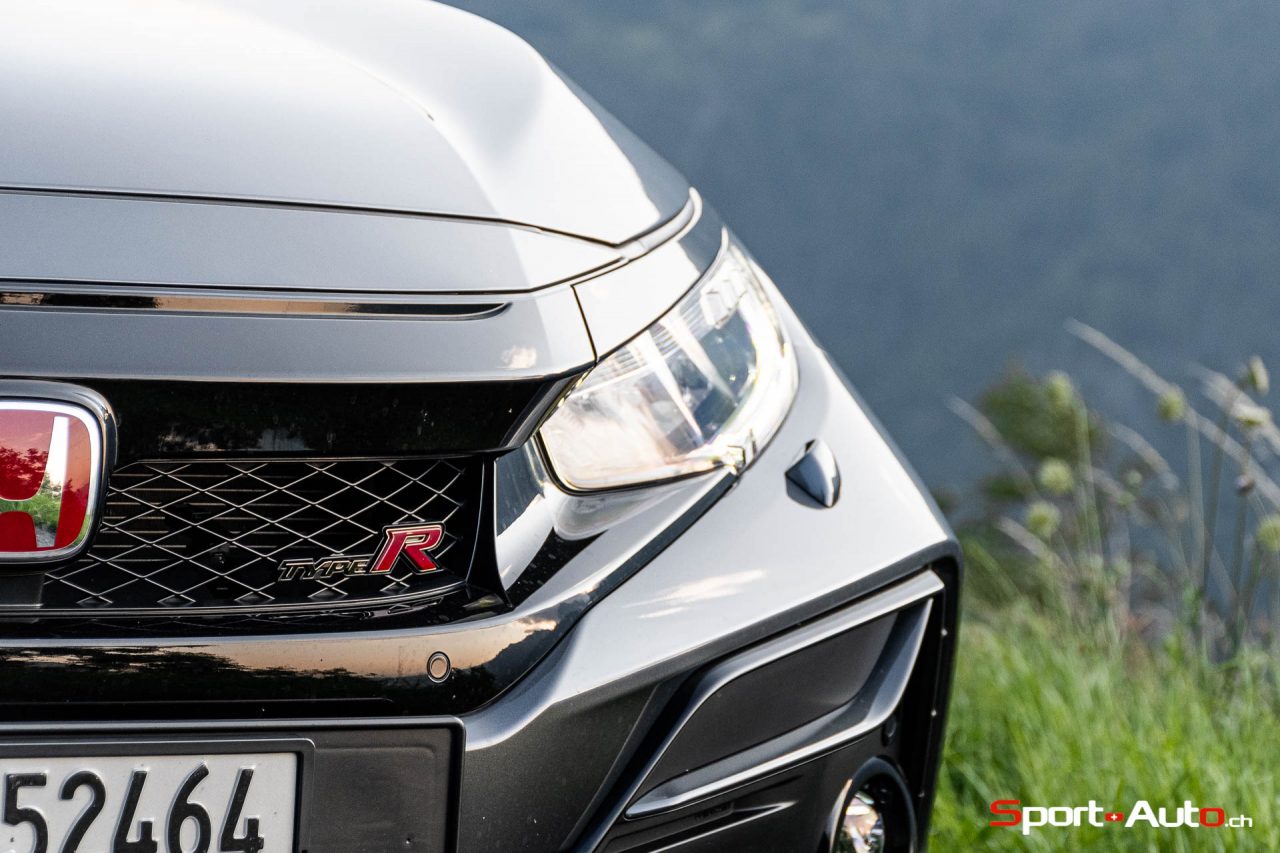 ESSAI HONDA CIVIC TYPE R FK8 SPORT LINE - Sport-Auto.ch