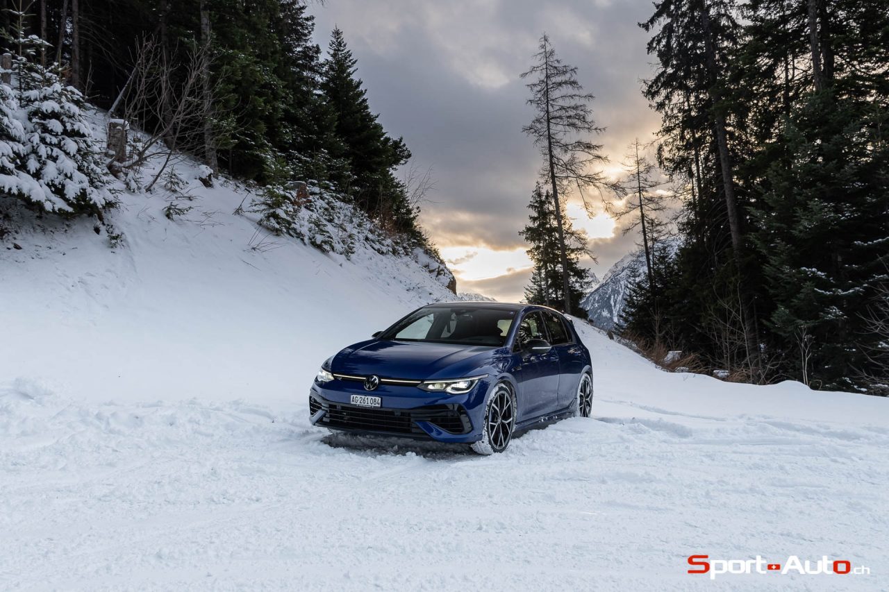 ESSAI VW GOLF 8 R - Sport-Auto.ch