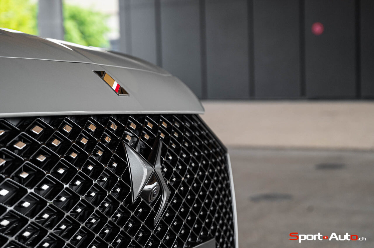 ESSAI DS 7 E-TENSE 4x4 360 - Sport-Auto.ch