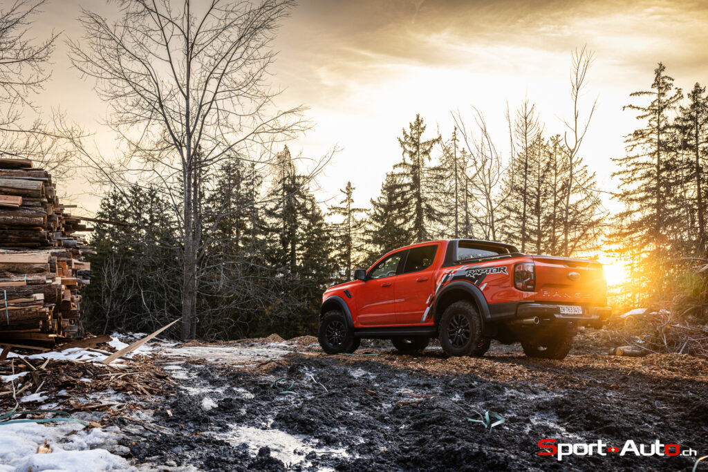 ESSAI FORD RANGER RAPTOR - Sport-Auto.ch
